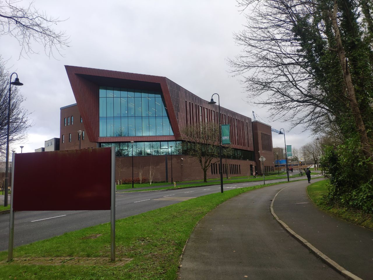 Irish Diaries, part 2: That famous accent, pubs on campus and Kazakhs in Ireland — Teletype