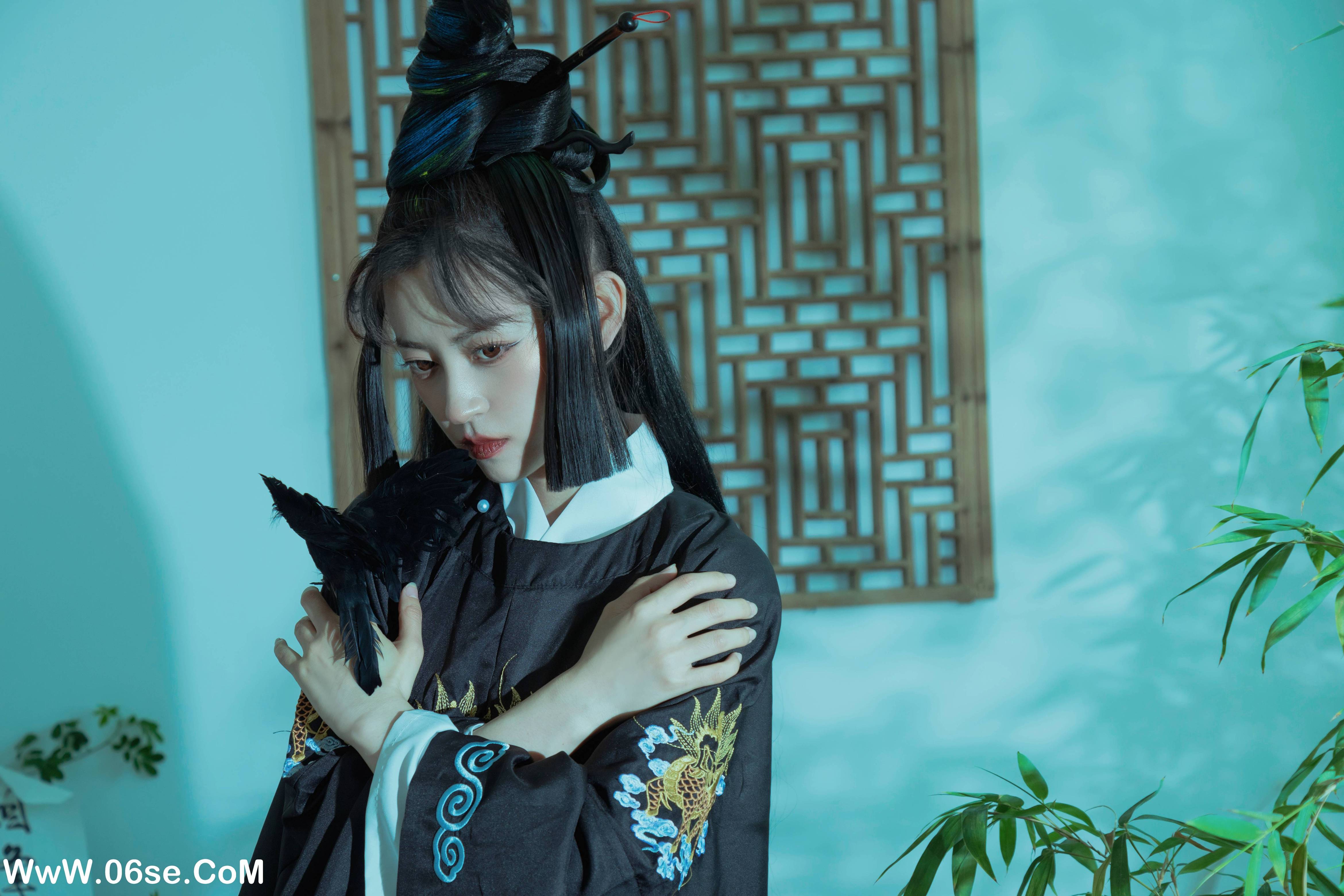 [YITUYU艺图语]2022.08.01 国风 · 竹与墨 壹萱-[42+1P／493MB]-六色网