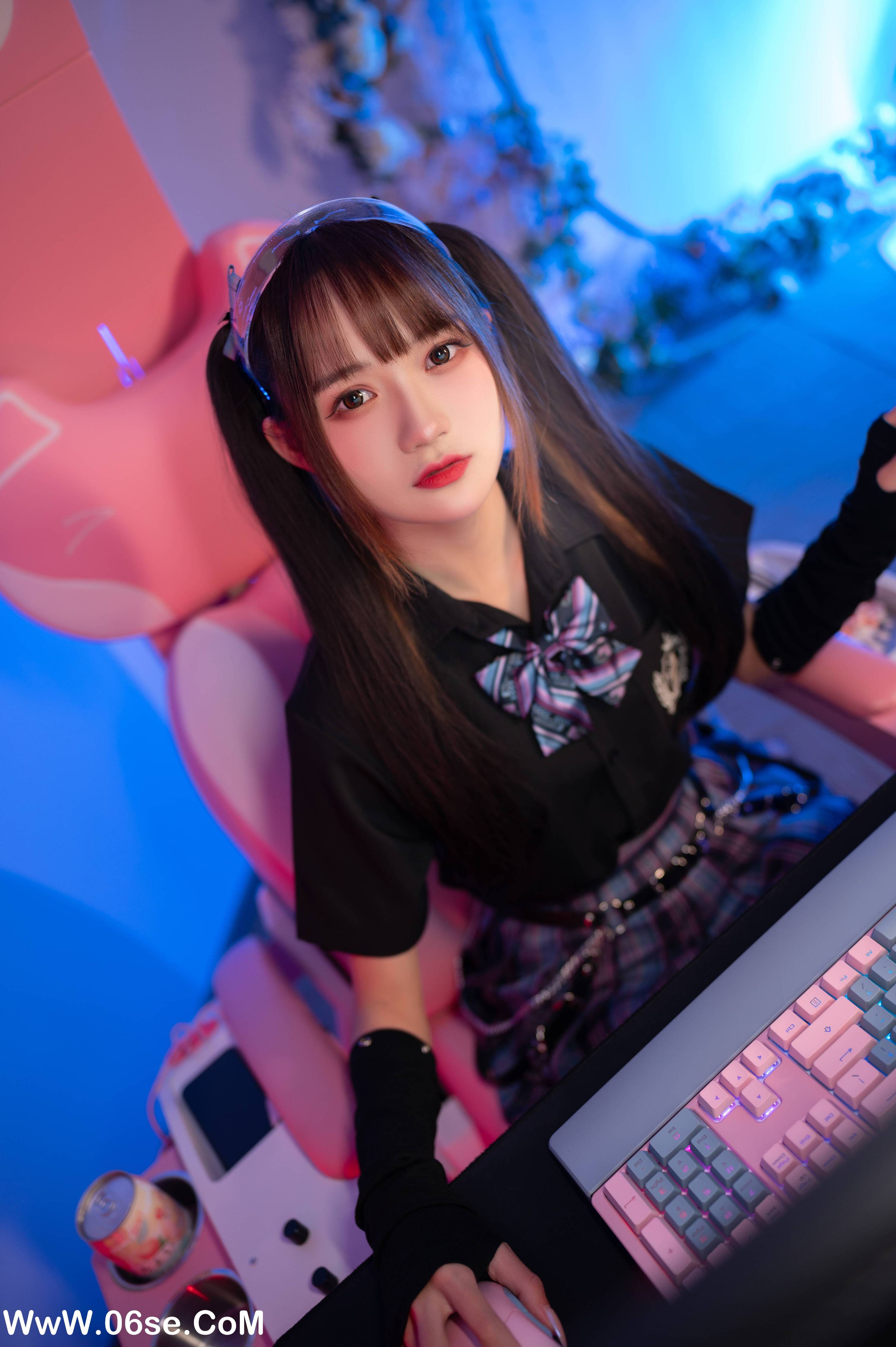 [YITUYU艺图语]2022.06.09 电竞少女 兔子Zzz不吃胡萝卜[22P-224.61MB]-六色网