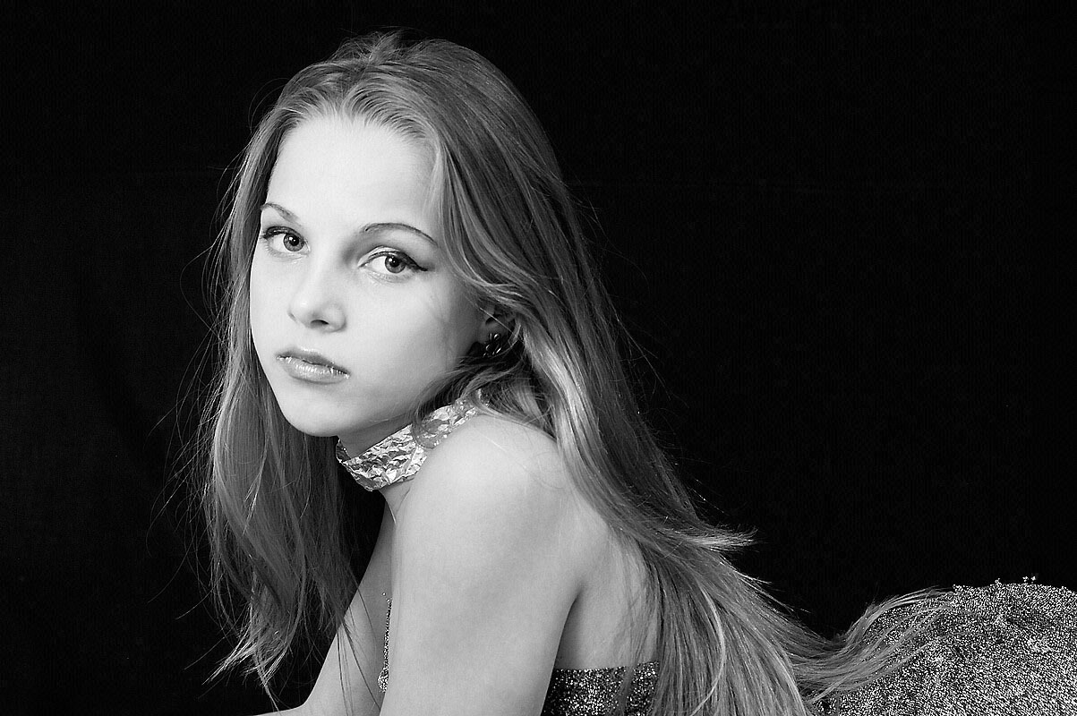 Amelia Modelcom Set 28 Telegraph