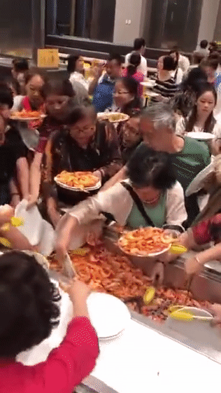 這就是寶馬不派冰淇淋給某國人的原因 - 新·品葱